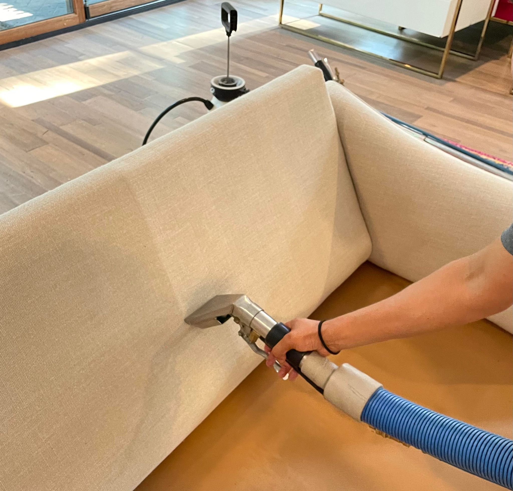 How Much Should You Tip Carpet Cleaners? | Beyer Carpet Cleaning